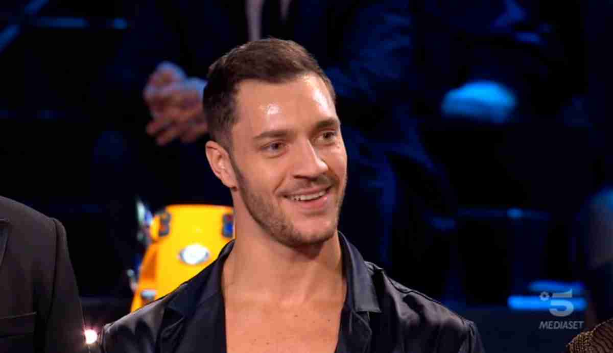 Patrizio Ratto a Tu sì que vales 2019: esibizione in finale, video Wittytv