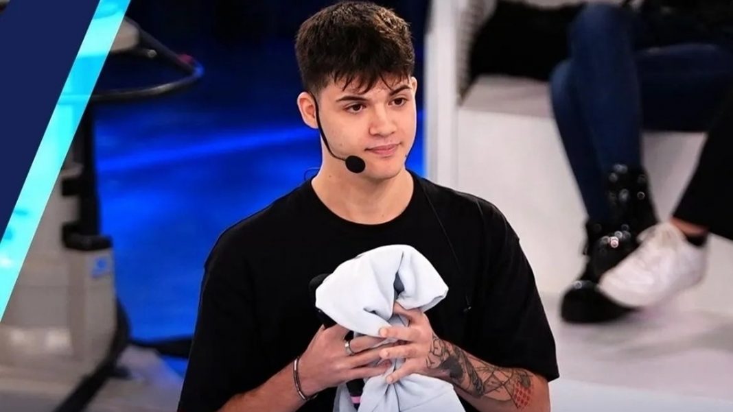 Ascanio Amici 22, intervista esclusiva: "A Gennaio arriva un nuovo singolo"