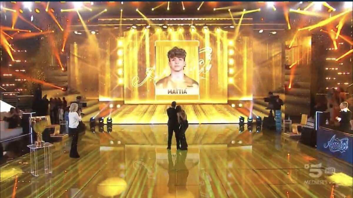 Chi ha vinto Amici 2023? Il vincitore è il ballerino Mattia Zenzola