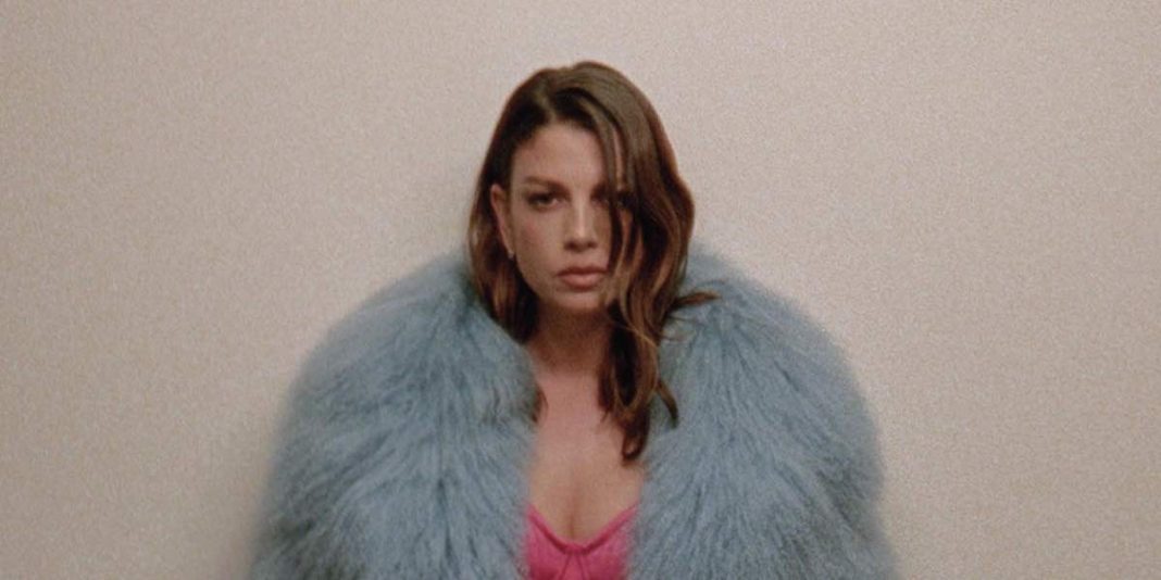 Emma, il nuovo singolo in radio è FEMME FATALE: testo, video e date tour