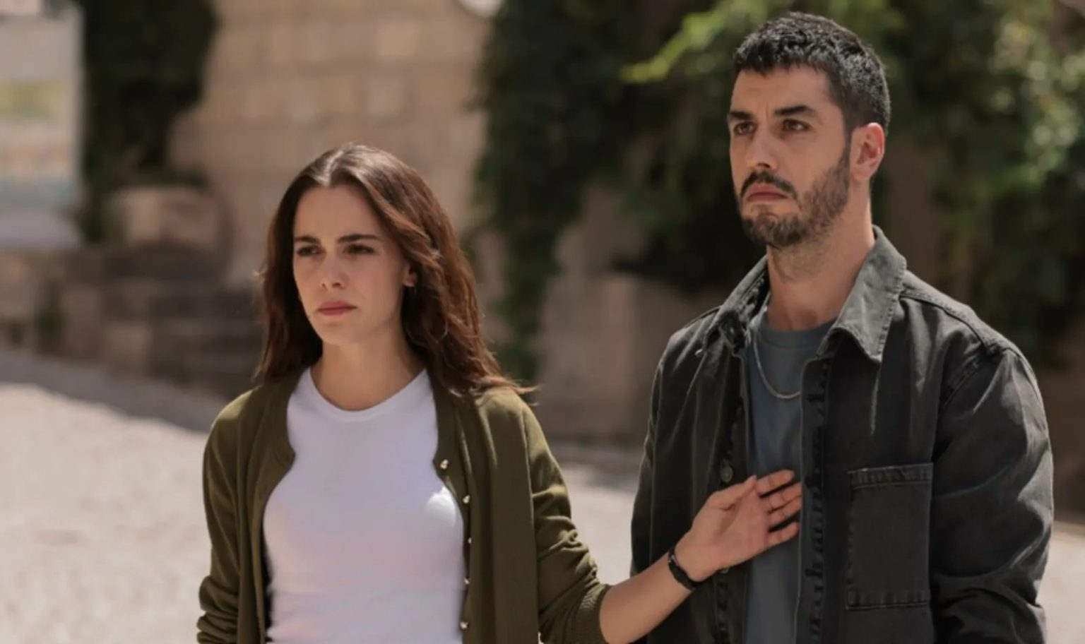 La notte nel cuore non in onda stasera, 16 settembre, su Canale 5