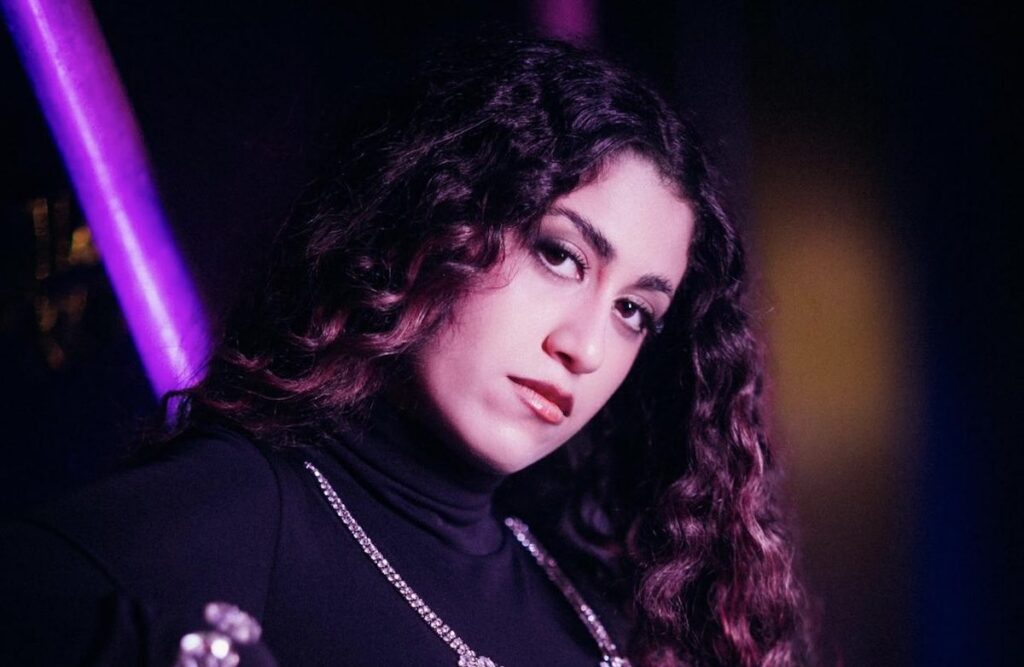 Deli: XFactor, il tour sold out e Sanremo ospite di Serena Brancale